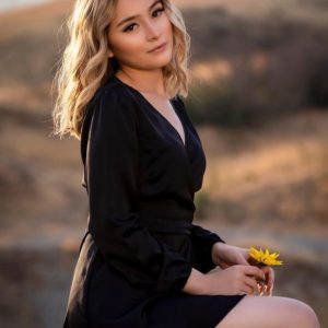 Nathaly Cuevas (Youtuber) Wiki, Bio, Age, Height, Measurements, Net ...